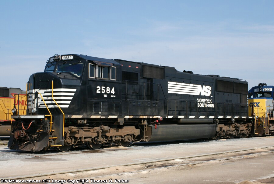 NS SD70M 2584
